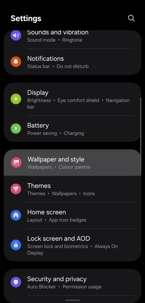 How to Use Lock Screen Widgets in One UI 7 on Your Galaxy Phone - SammyGuru
